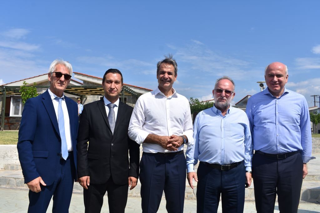 Ο Δήμαρχος Ξάνθης στα εγκαίνια των κατασκηνώσεων της ΙΜΜΚ από τον ...