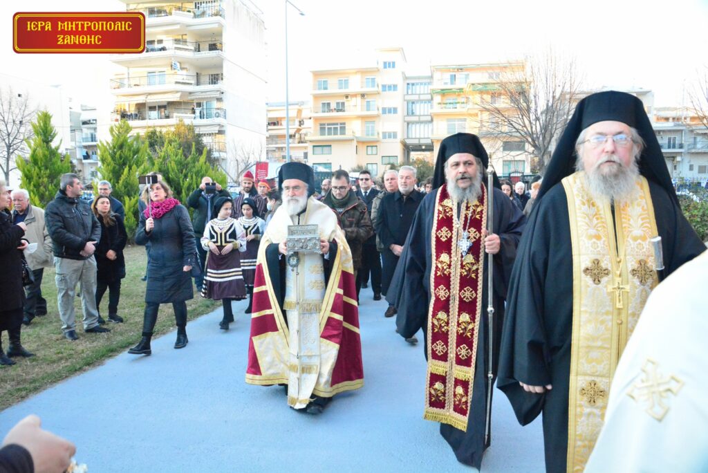 Η Ξάνθη υποδέχτηκε τα Ιερά Λείψανα των Αγίων Ραφαήλ, Νικολάου και ...