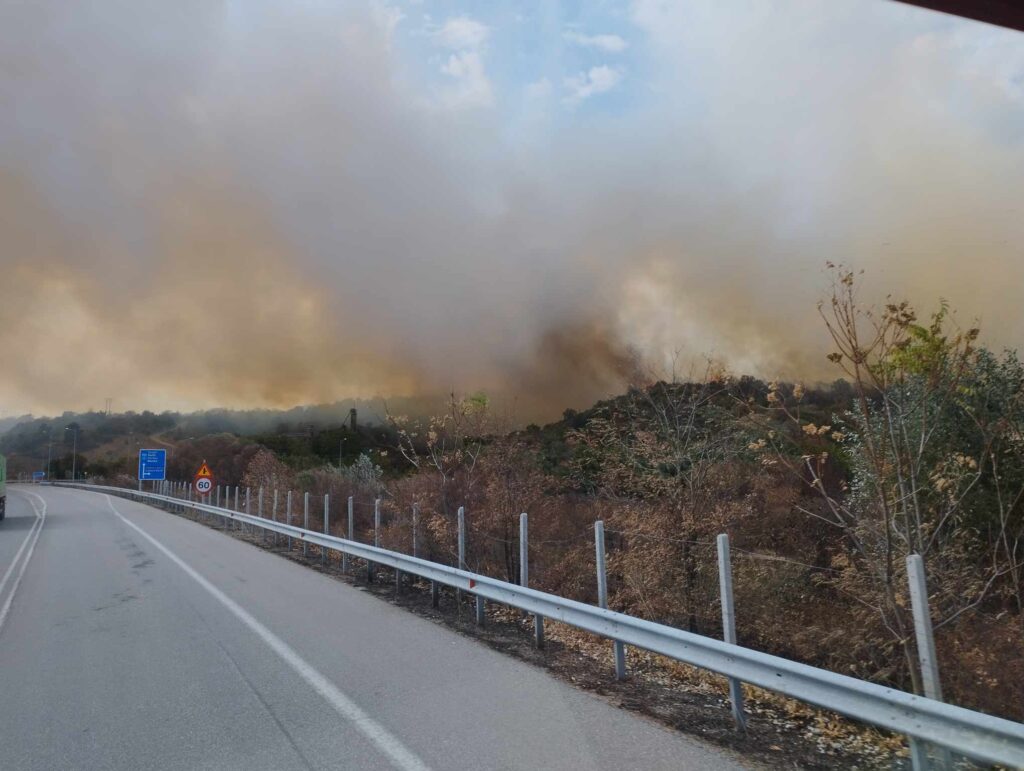 Θράκη: Νέα φωτιά ξέσπασε στα Λάβαρα-Επί τόπου η Πυροσβεστική – Xanthi Daily
